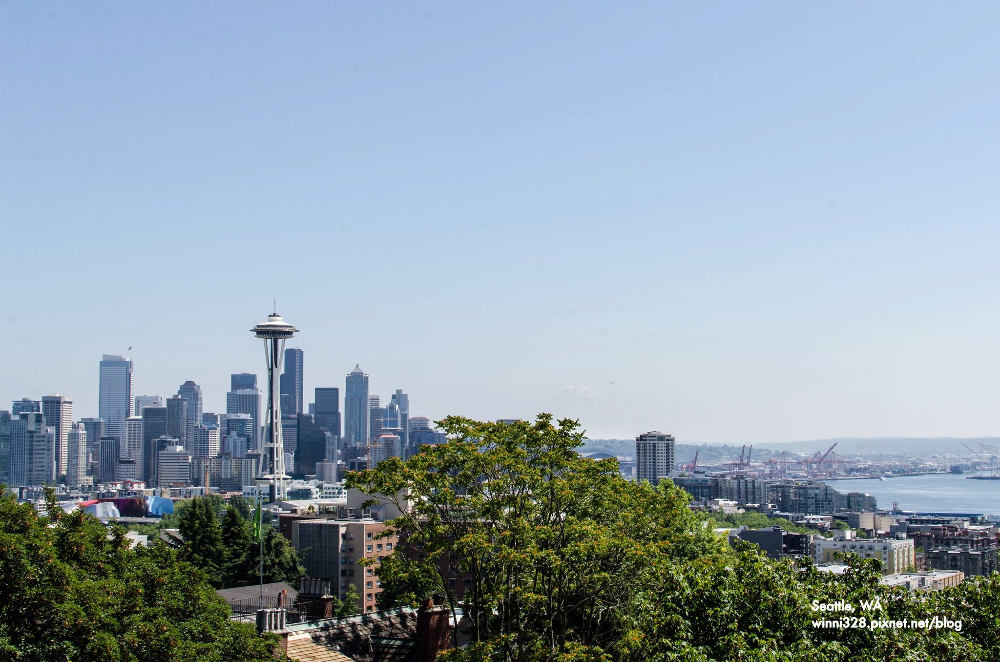 Summer in Seattle - Go Curry Cracker!